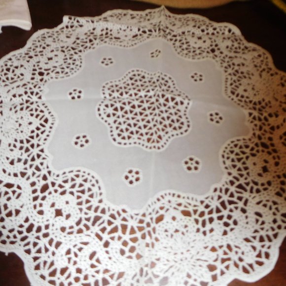 Kitchen | Soft Plastic Lace Doily | Poshmark